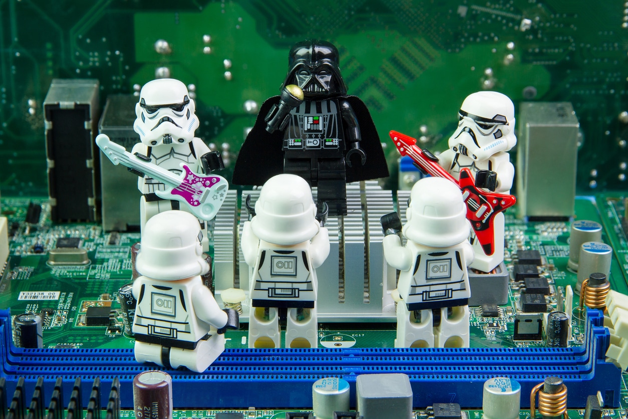 What's The Difference Between BCBA® and RBT® - Apollo Behavior